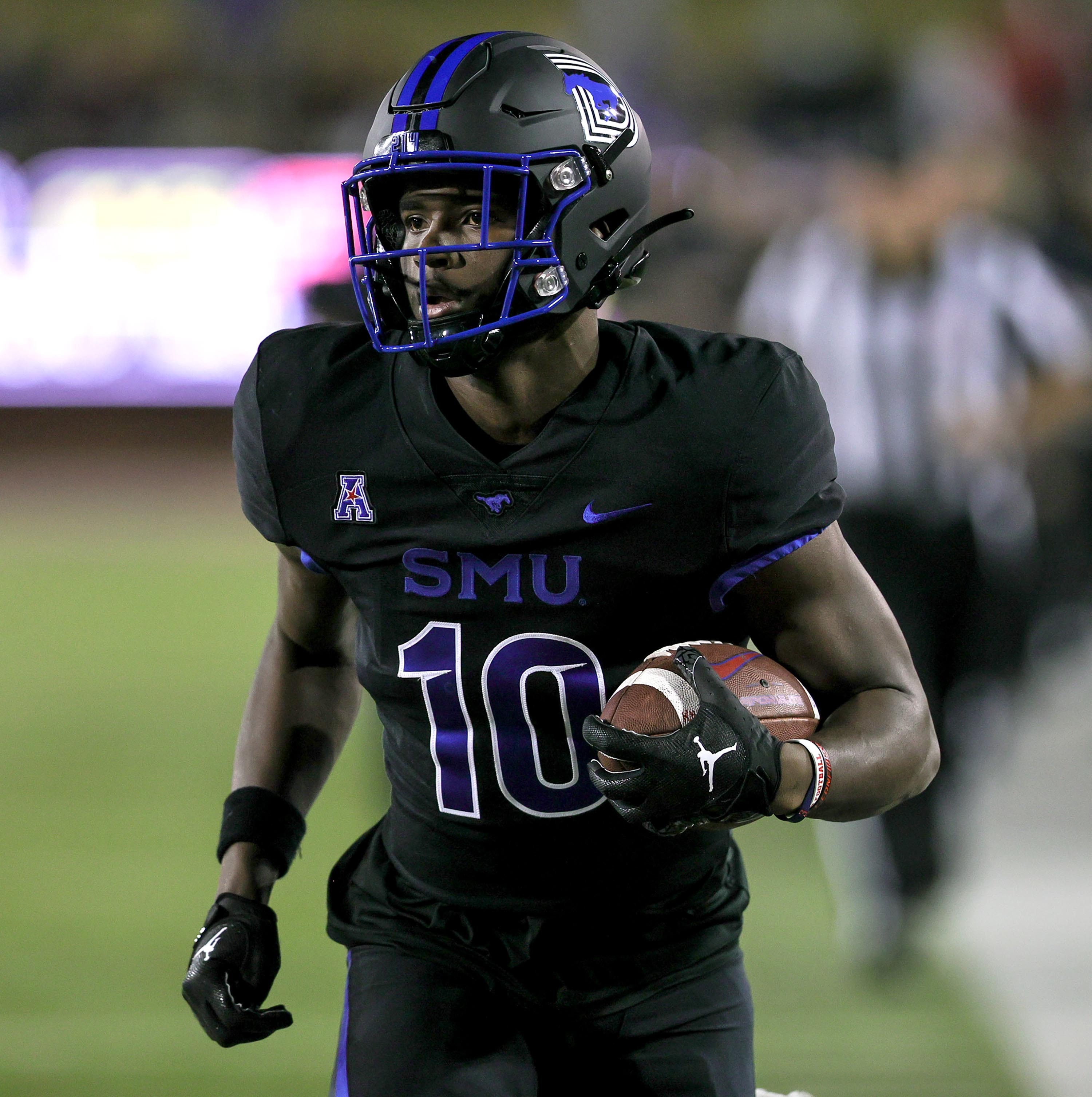 On another level: See photos from SMU's record-breaking win vs. Houston