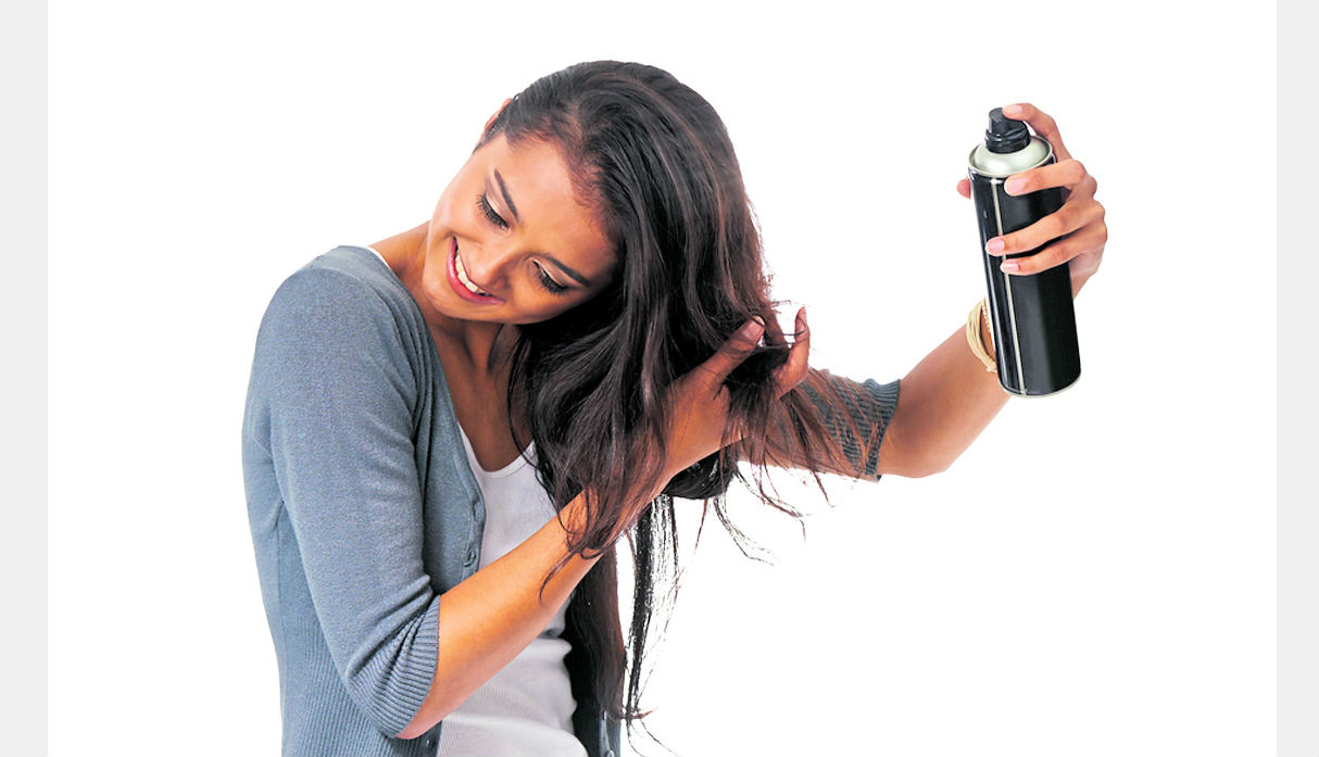 Cuidado del cabello: ¿Sabes cómo usar laca en el cabello? Sigue estas ...