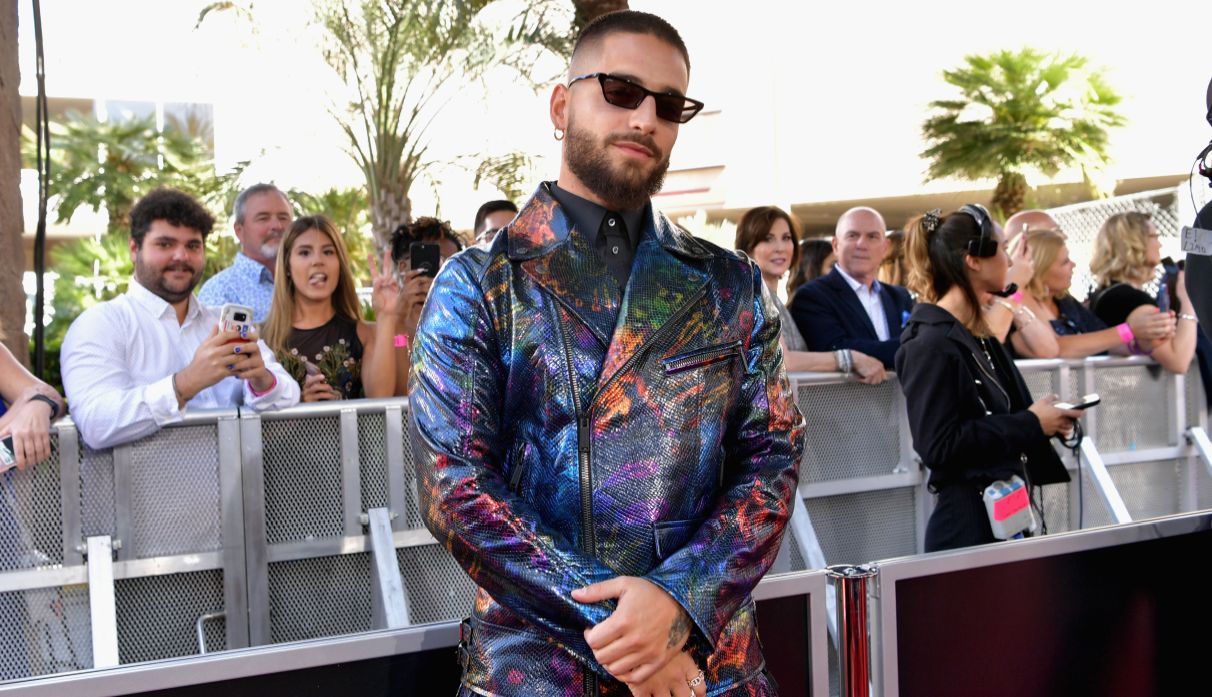 Maluma contó lo “raro” que se siente pasar tiempo en casa [VIDEOS ...