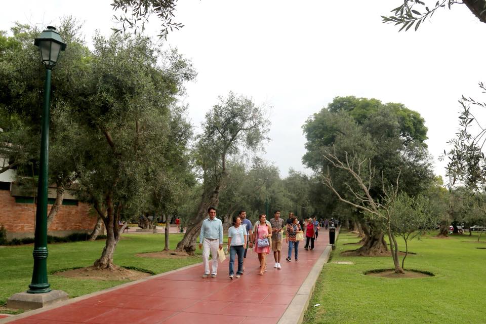 San Isidro: descubre a pie los principales atractivos turísticos de ...