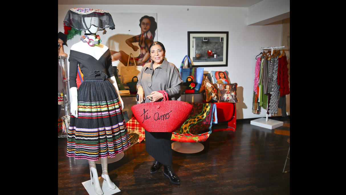 Meche Correa: La diseñadora que apostó por el Perú, trabajó duro y hoy ...