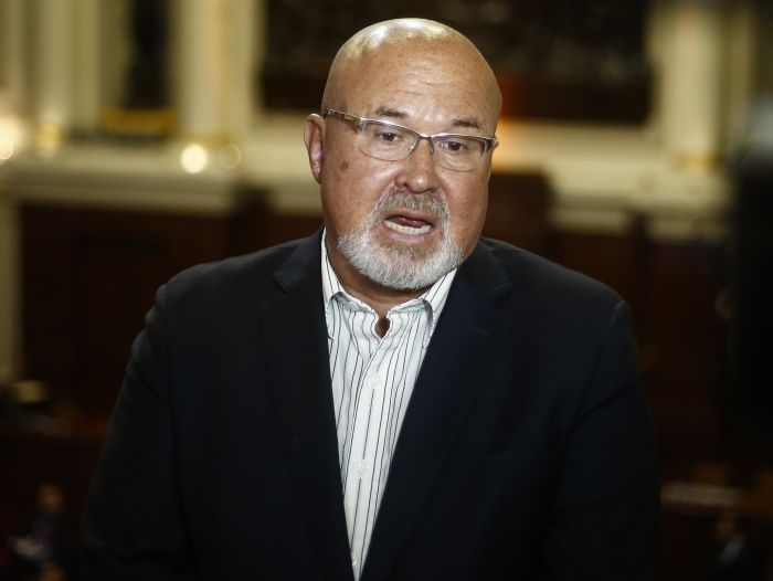 Carlos Bruce revela que padece de cáncer de piel e insta a los peruanos ...