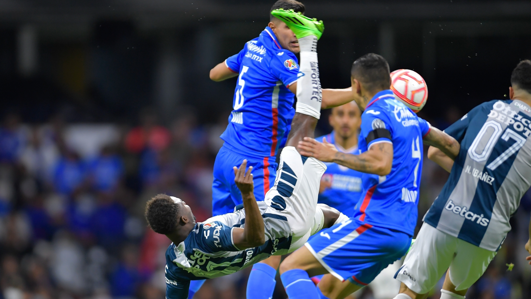 Messi Haciendo Una Chilena Selección Argentina Vs. Chile: Resumen,