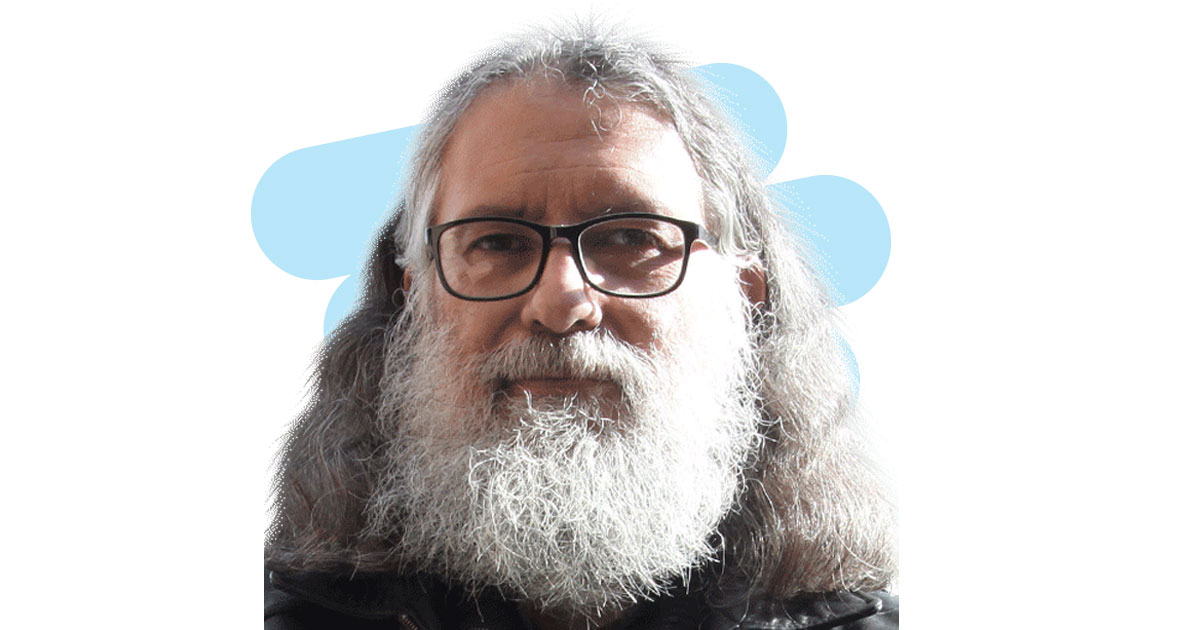 Víctor Bahena y el oráculo breve