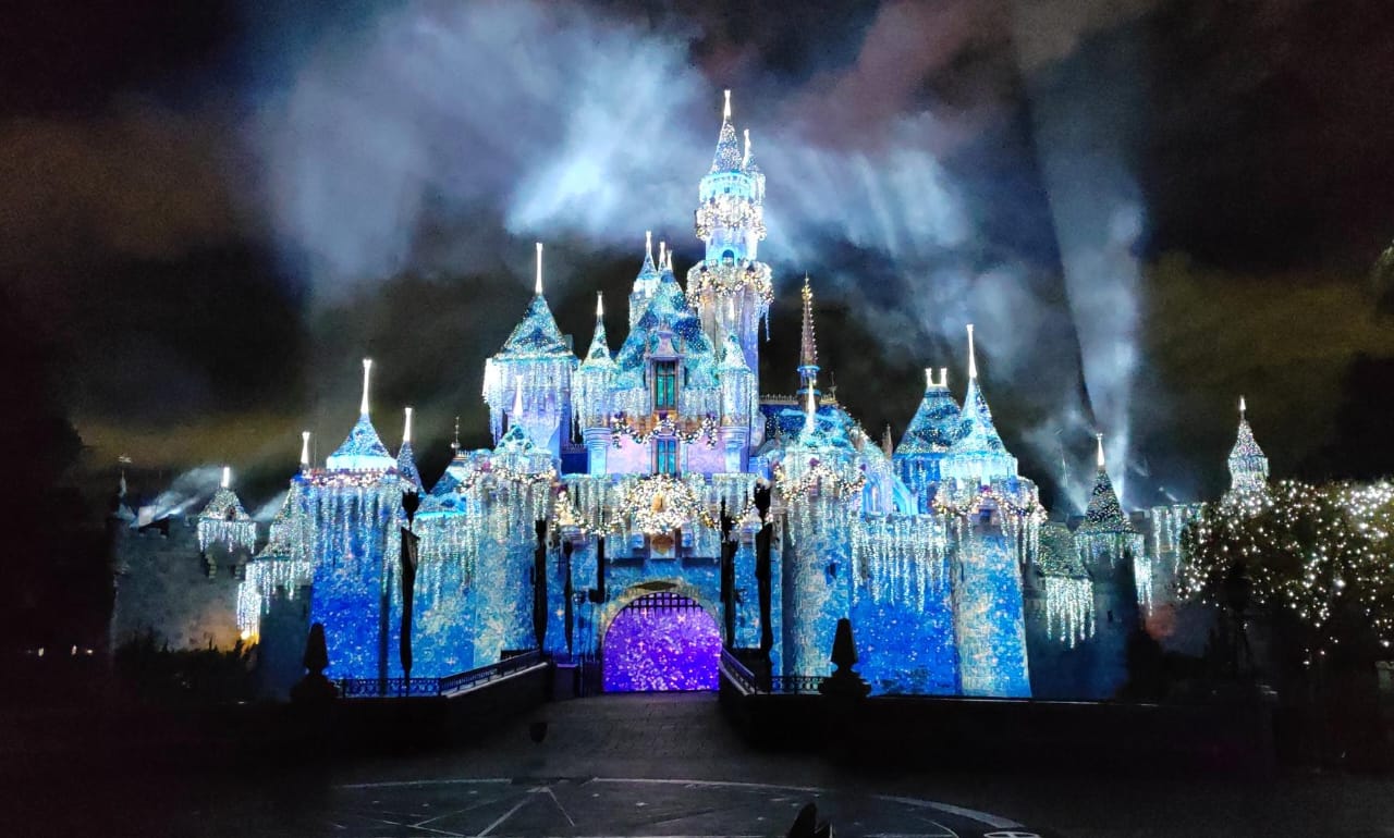 Castillo De Mickey Y Minnie En Disneylandia