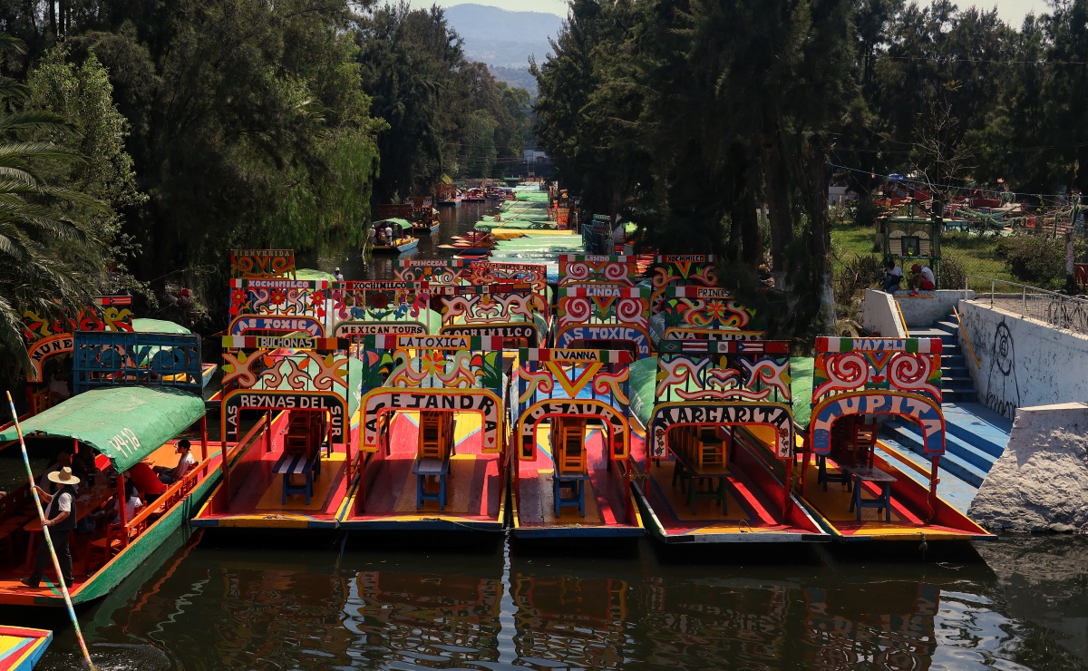 Xochimilco llega a Nuevo León; trajineras realizan recorridos en río ...