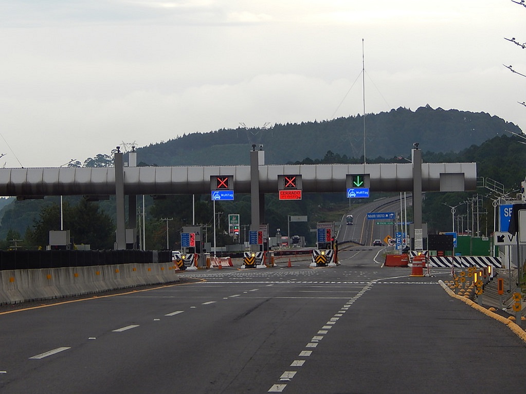 Por qué existen topes en las calles y avenidas