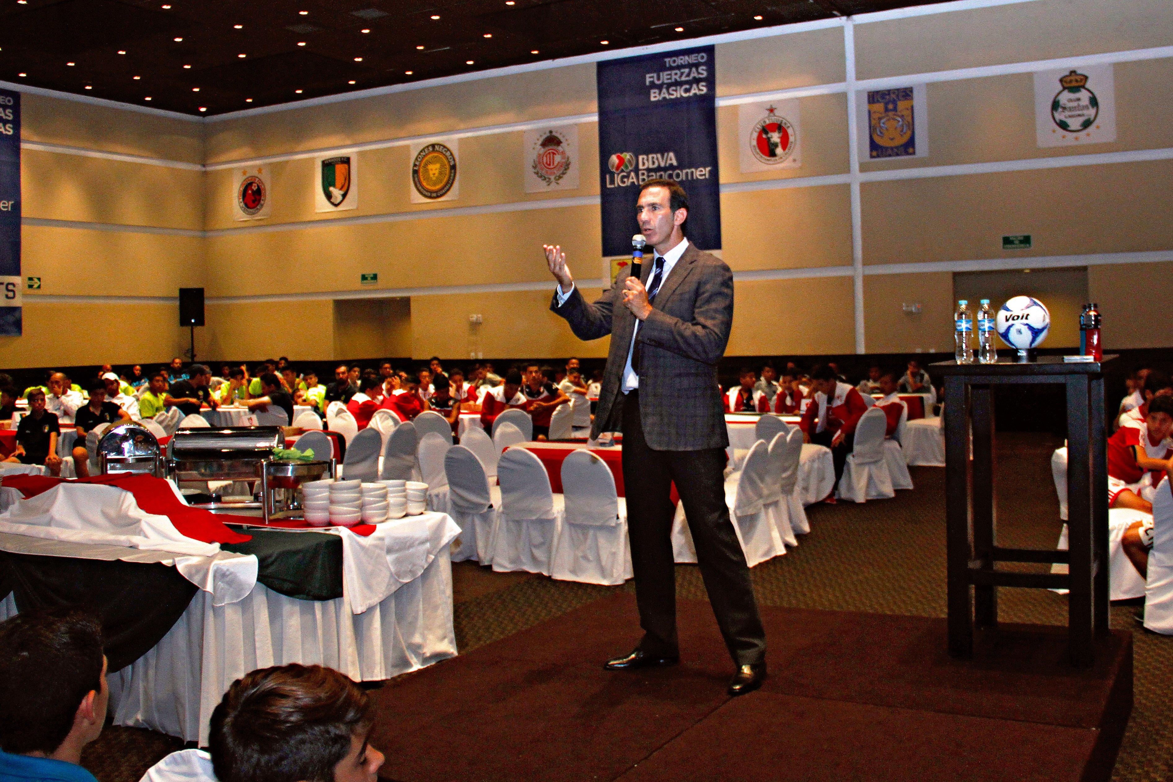 Perfil. Gabriel de Anda, una vida ligada al futbol