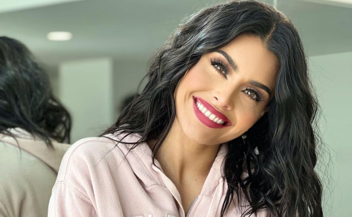 Kristal Silva tiene el outfit ideal para la oficina