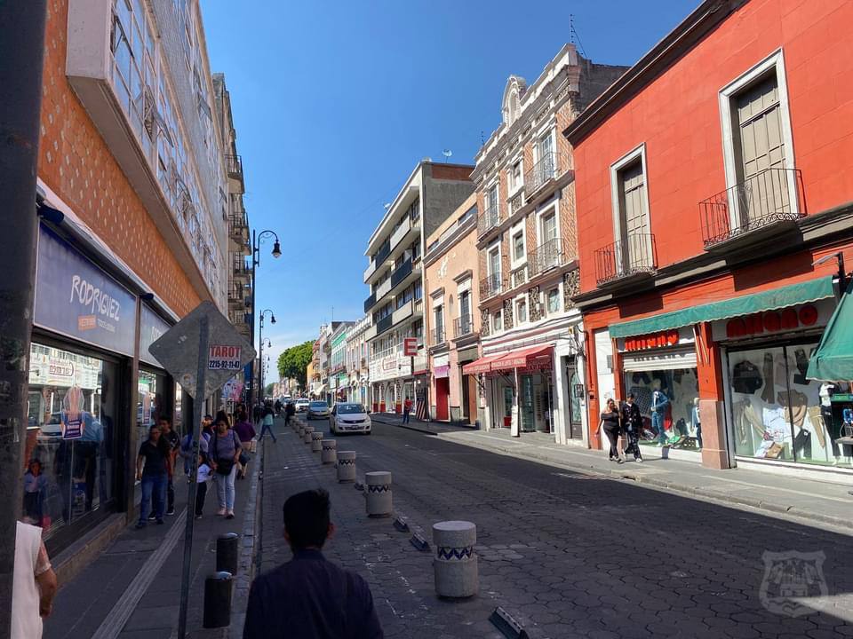 ¿Qué había antes dónde está el centro comercial Parque Puebla?
