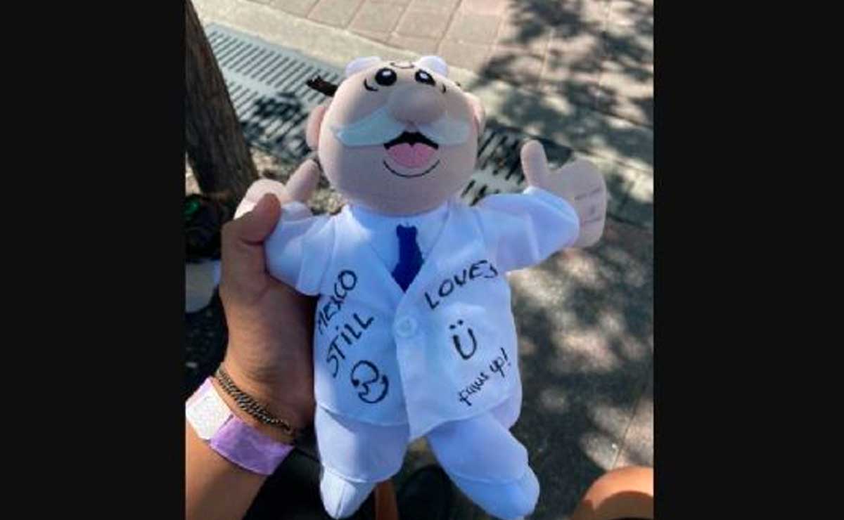 Peluche del Dr. Simi, aquí los mejores memes | El Universal Puebla