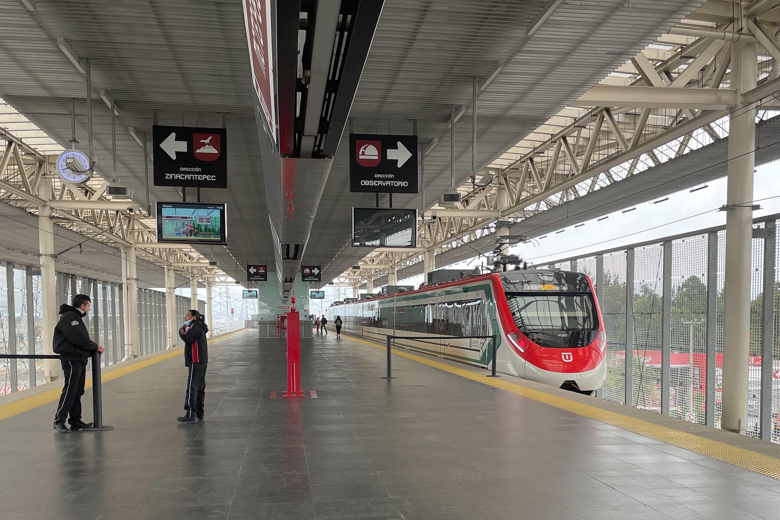 Continúan obras del Tren México-AIFA, trabajos impactan el paso del Tren Suburbano