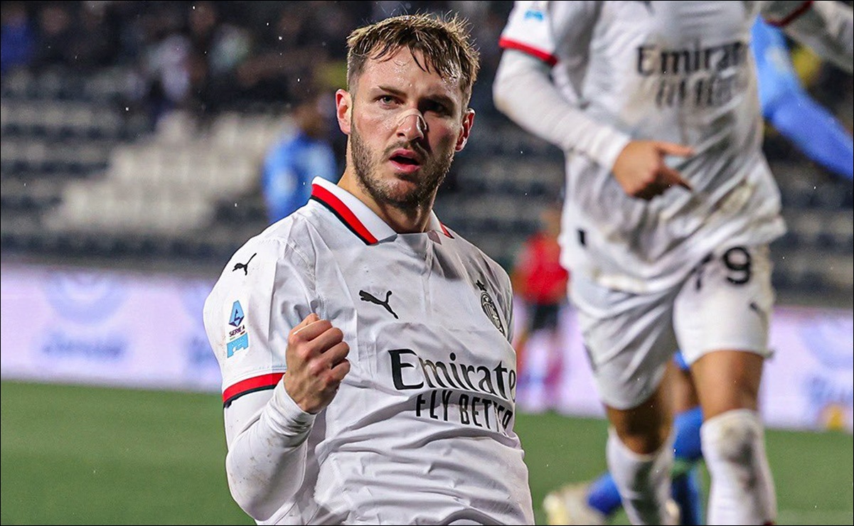 Santiago Giménez anota su primer gol con el AC Milan y se lleva los ...