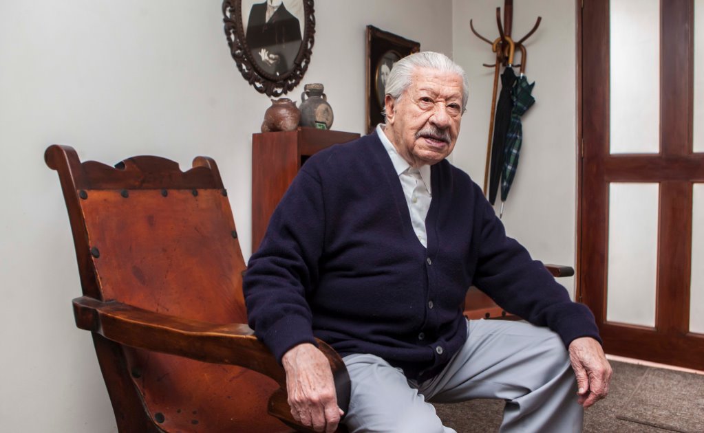 Zapatero, el oficio que le da vida al calzado en León | El Universal