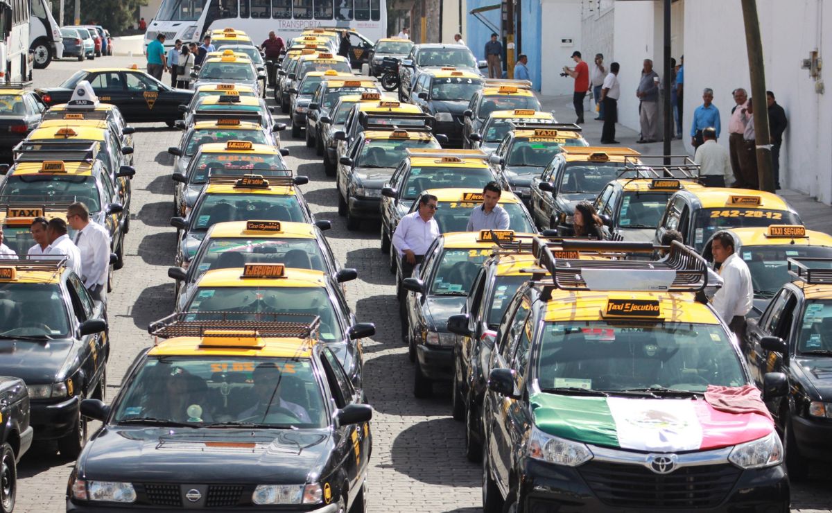 Negocio millonario en Puebla, rentan taxis para Uber y Didi | El ...