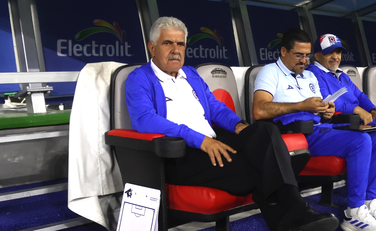 Andrés Gudiño y Sebastián Jurado, por la titularidad en la portería de ...