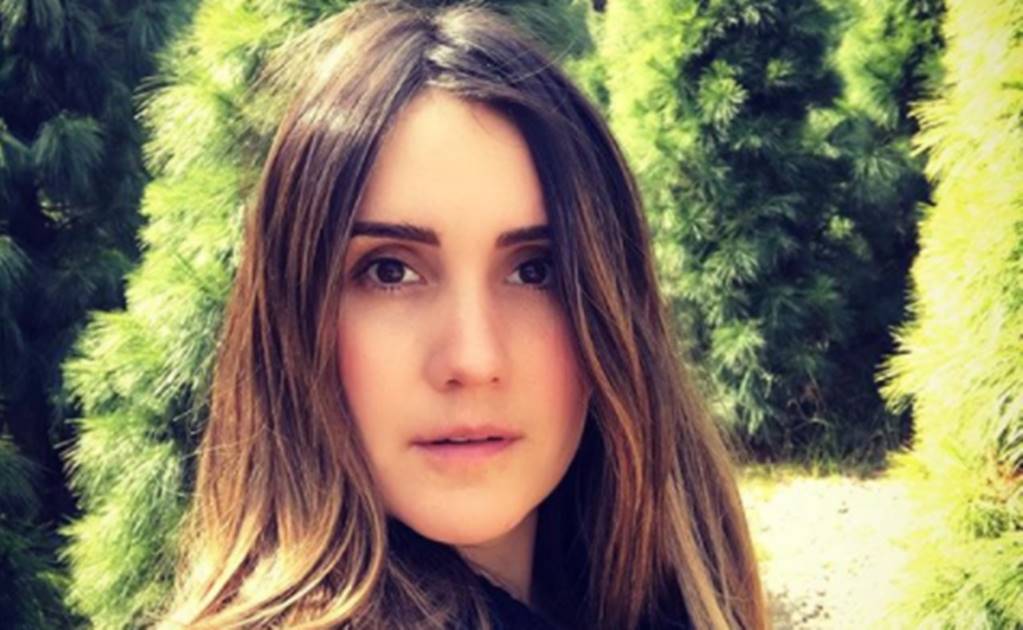 Dulce María se luce en bikini