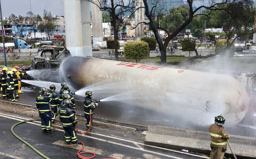 Explosión de pipa de gas en Iztapalapa revive tragedia de San Juanico, donde murieron más de 500 ...