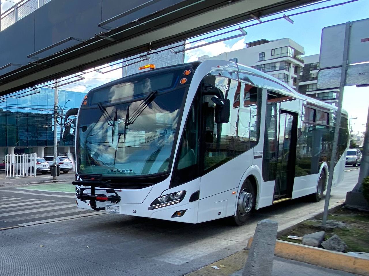 Suman 16 unidades Qrobús al transporte público | Querétaro
