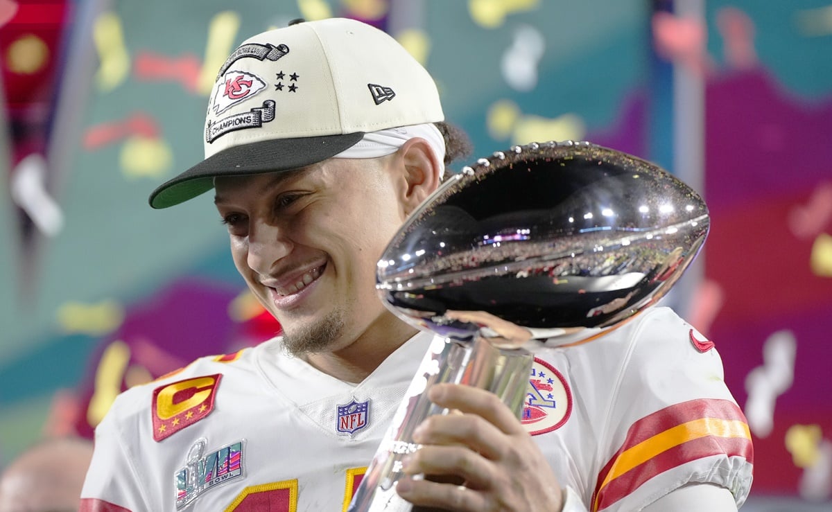 Patrick Mahomes eleva su figura de héroe; lesionado y como MVP gana su ...