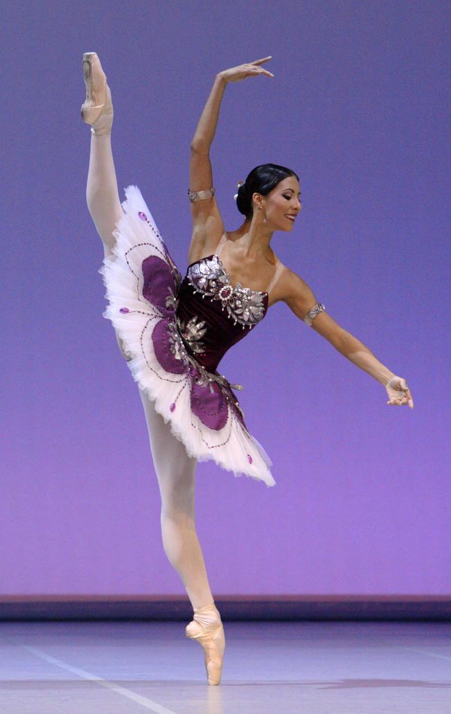 Cumplen su sueño al ritmo del ballet | El Universal Querétaro