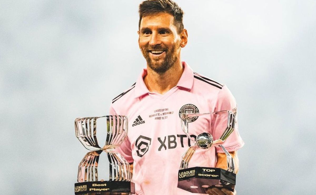 Conoce a Momo, el streamer que colecciona objetos con un valor ...