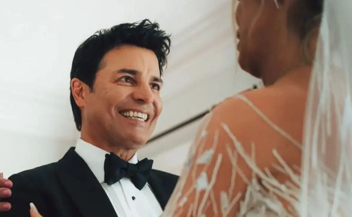 Marilisa Maronesse, esposa de Chayanne, enseña cómo llevar un vestido de noche después de los 50