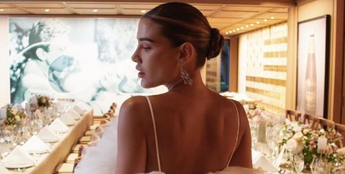 Michelle Salas es toda una princesa en vestido de novia para su boda