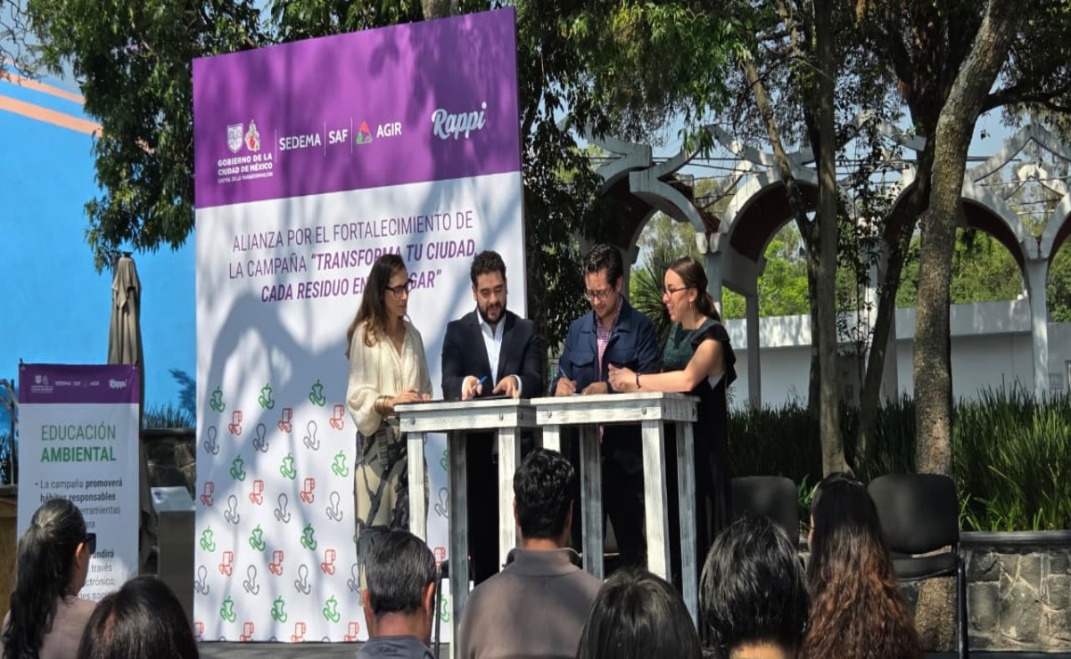 Concierto gratis de Panteón Rococó en Neza
