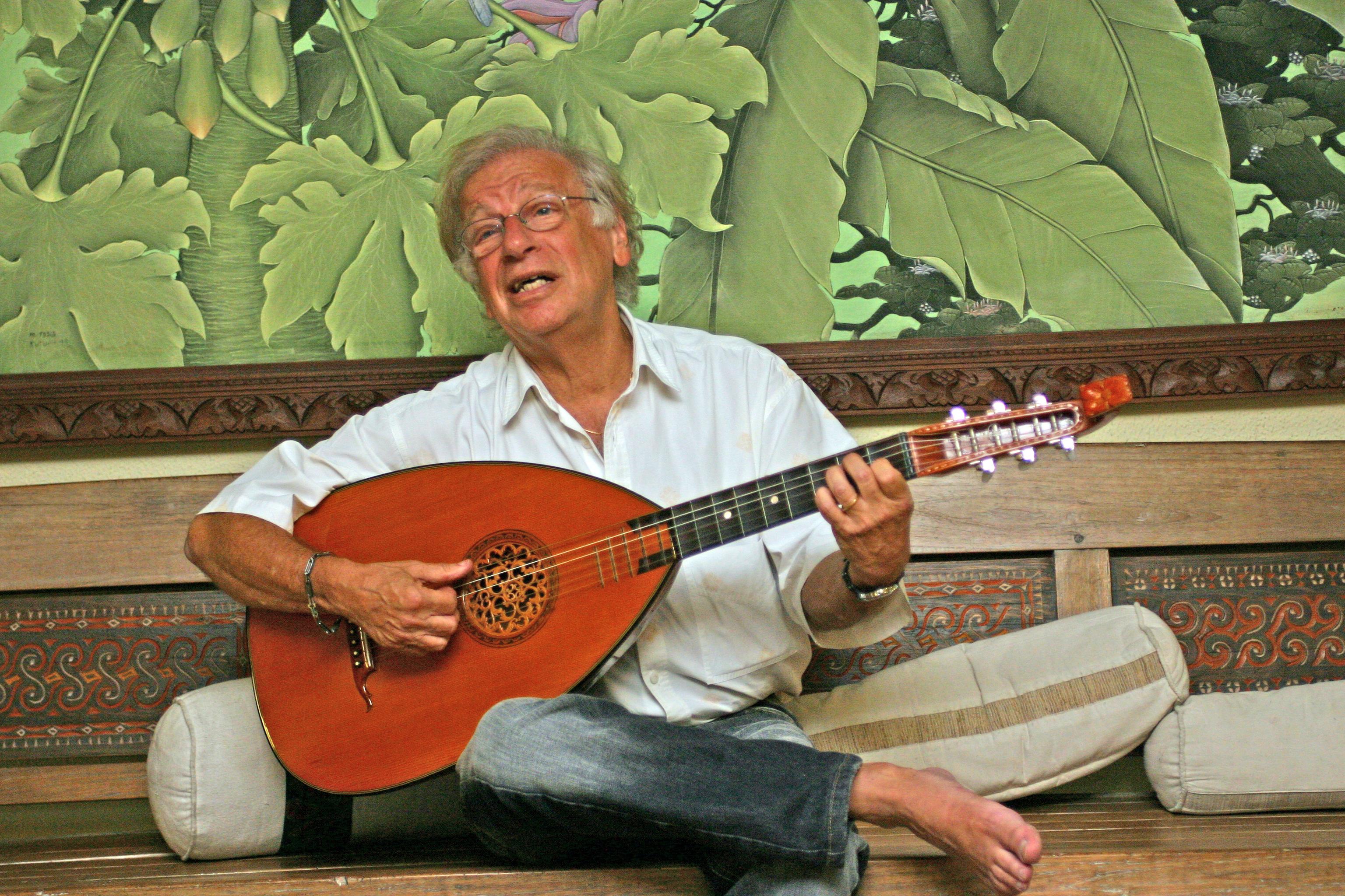 Morre Juca Chaves: relembre fotos da vida e carreira do músico e ...