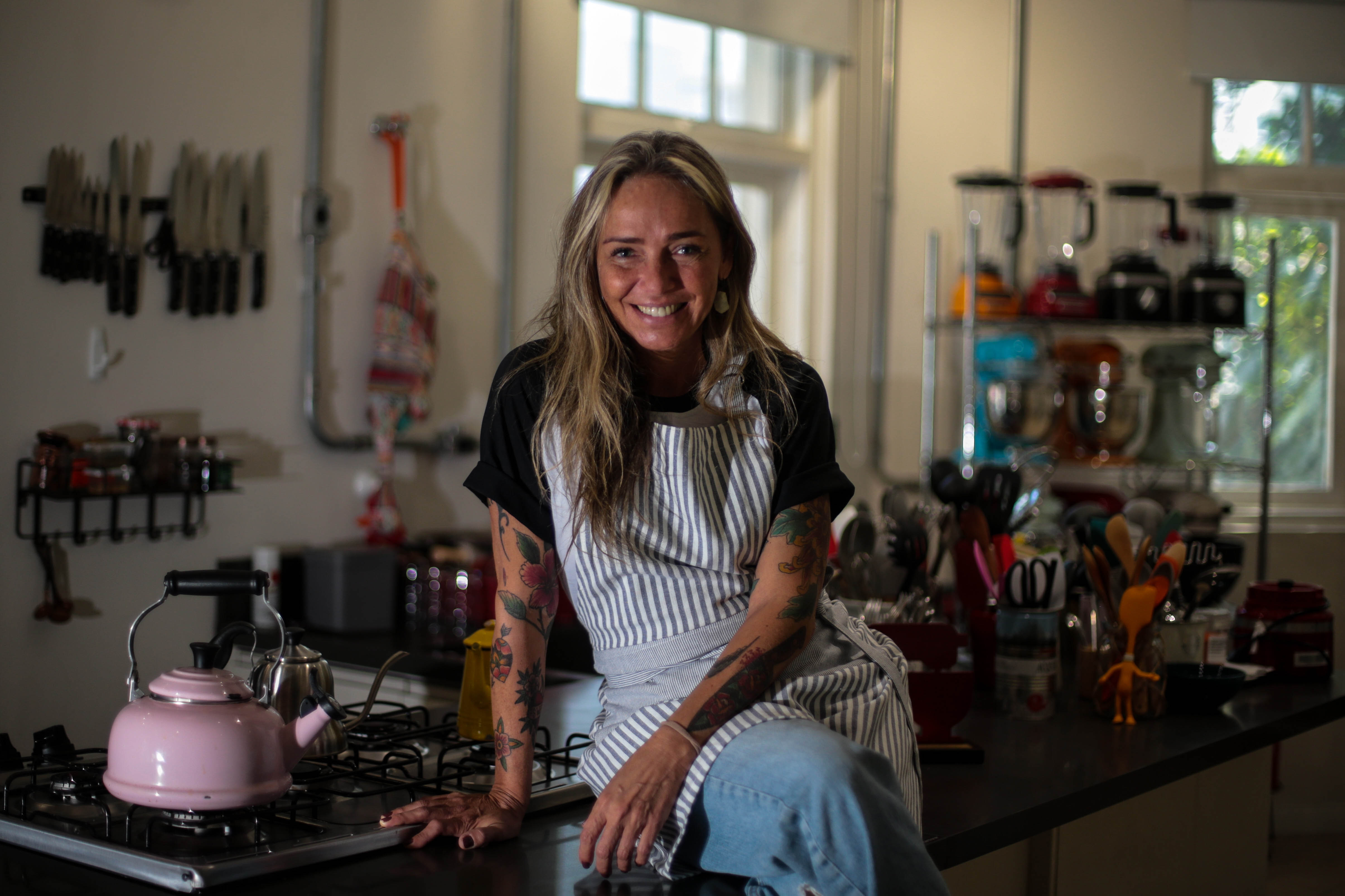 Minha mãe mandou! Chefs e celebridades entregam receitas que foram ...