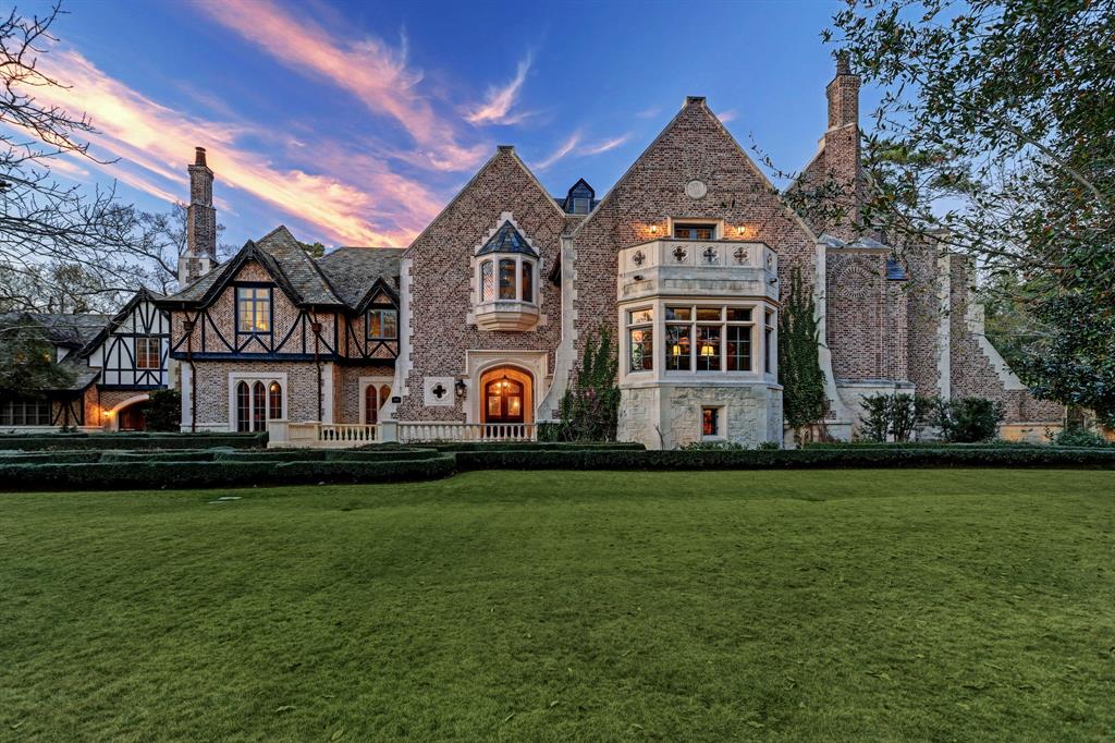 English Style Mansion