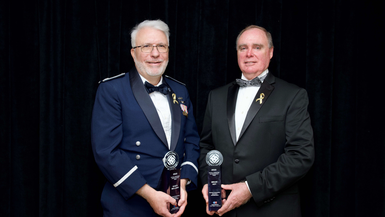 Nasa Outstanding Public Leadership Medal