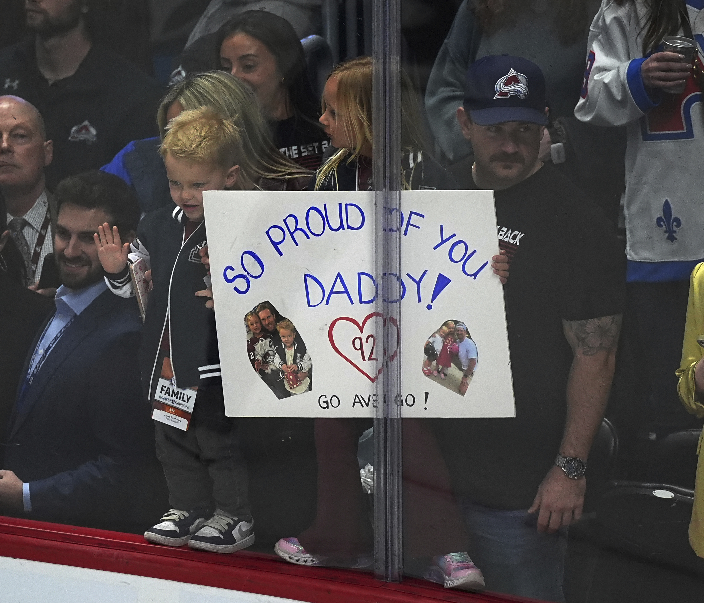 Gabriel Landeskog Family