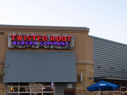 Twisted Root Logo