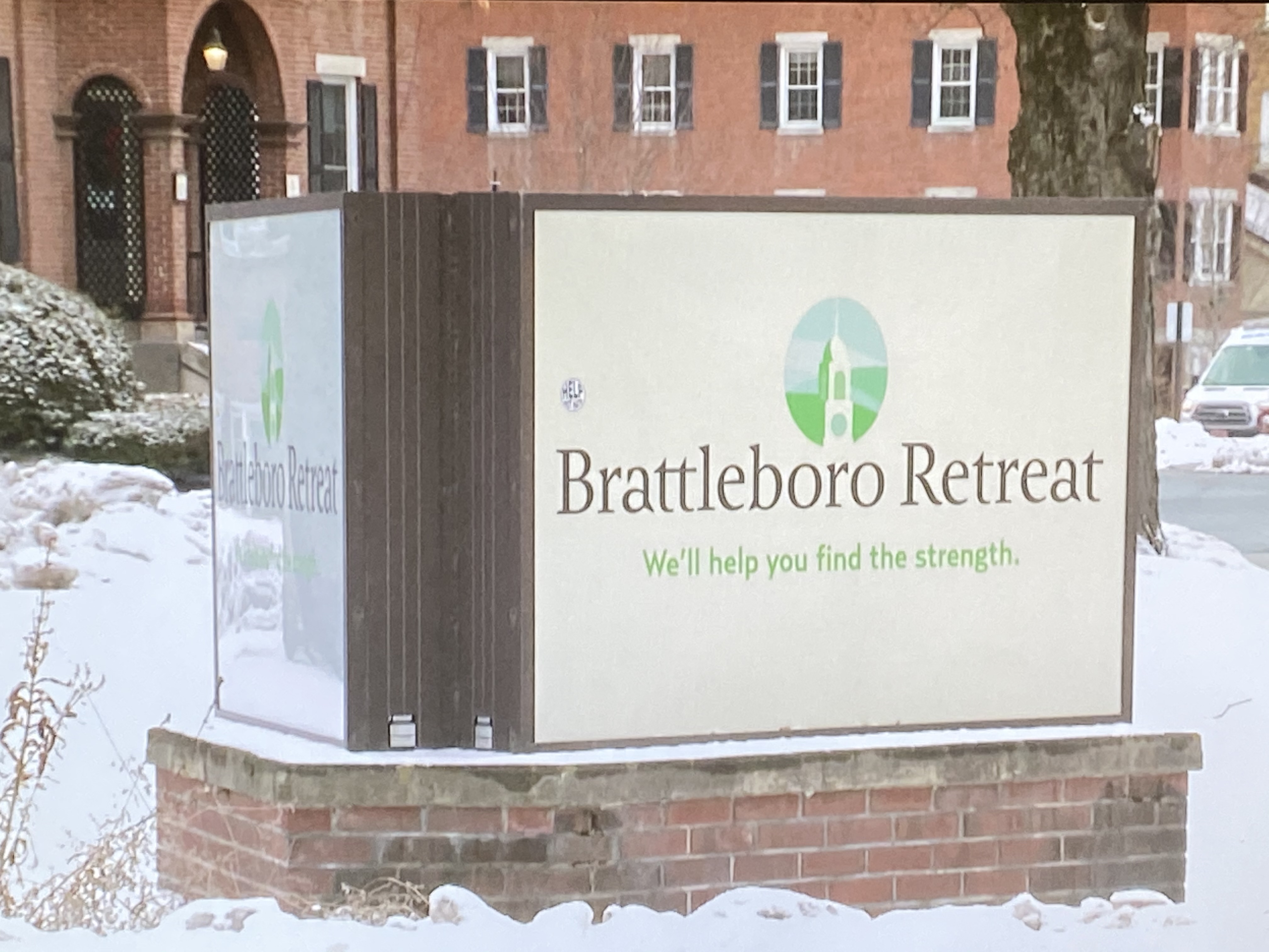 Brattleboro Retreat laying off 85, cutting programs
