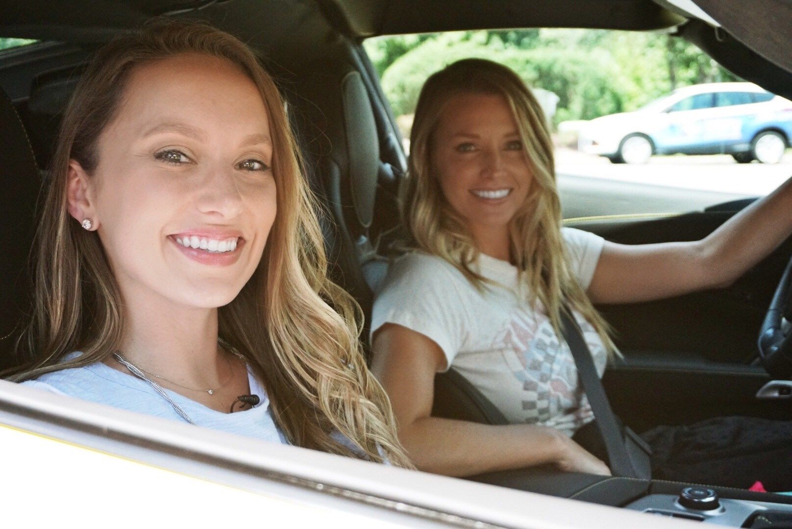 Amy Earnhardt's Instagram, Twitter & Facebook on IDCrawl