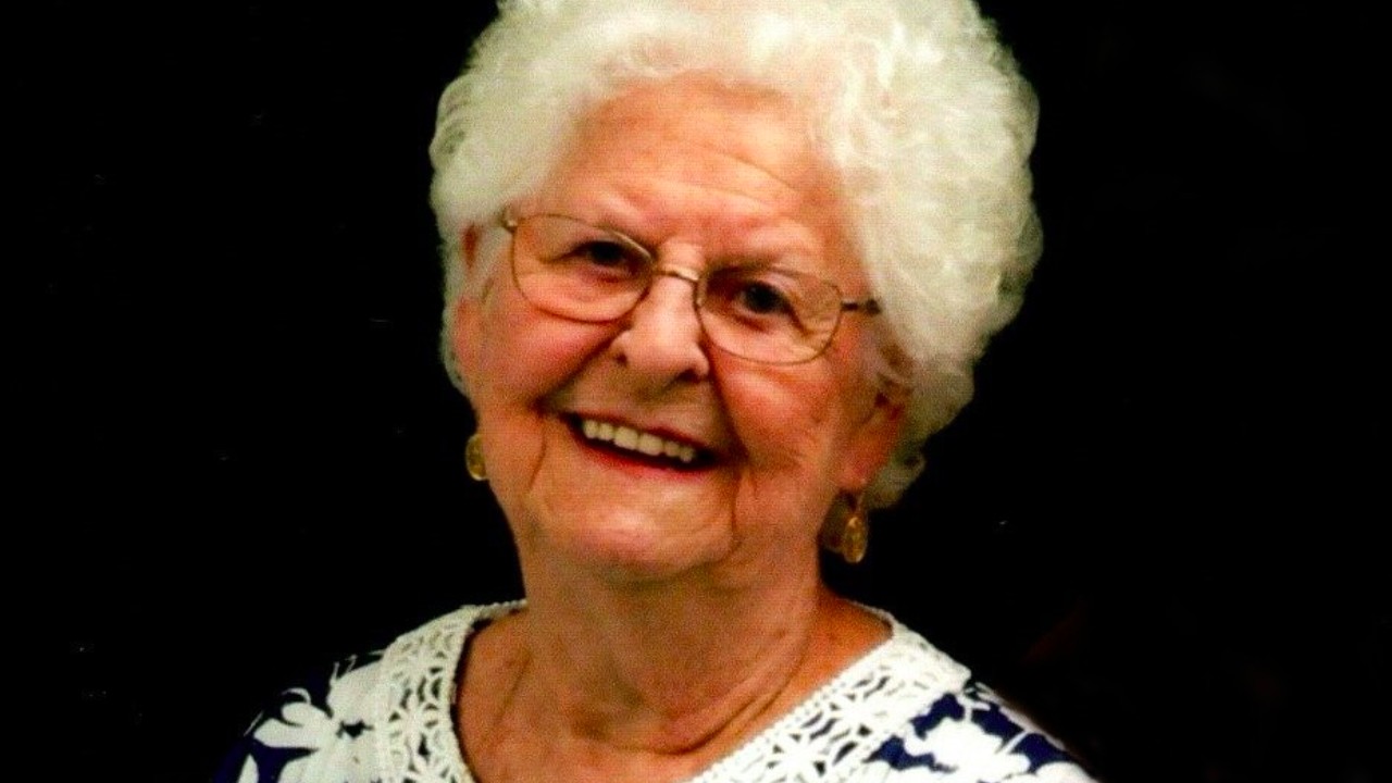 Karen Riddle's Instagram, Twitter & Facebook on IDCrawl