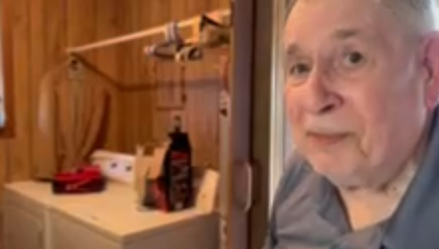 Regina Stovall's Instagram, Twitter & Facebook on IDCrawl