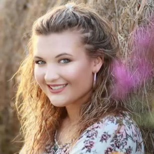 Kim Rafferty's Instagram, Twitter & Facebook on IDCrawl