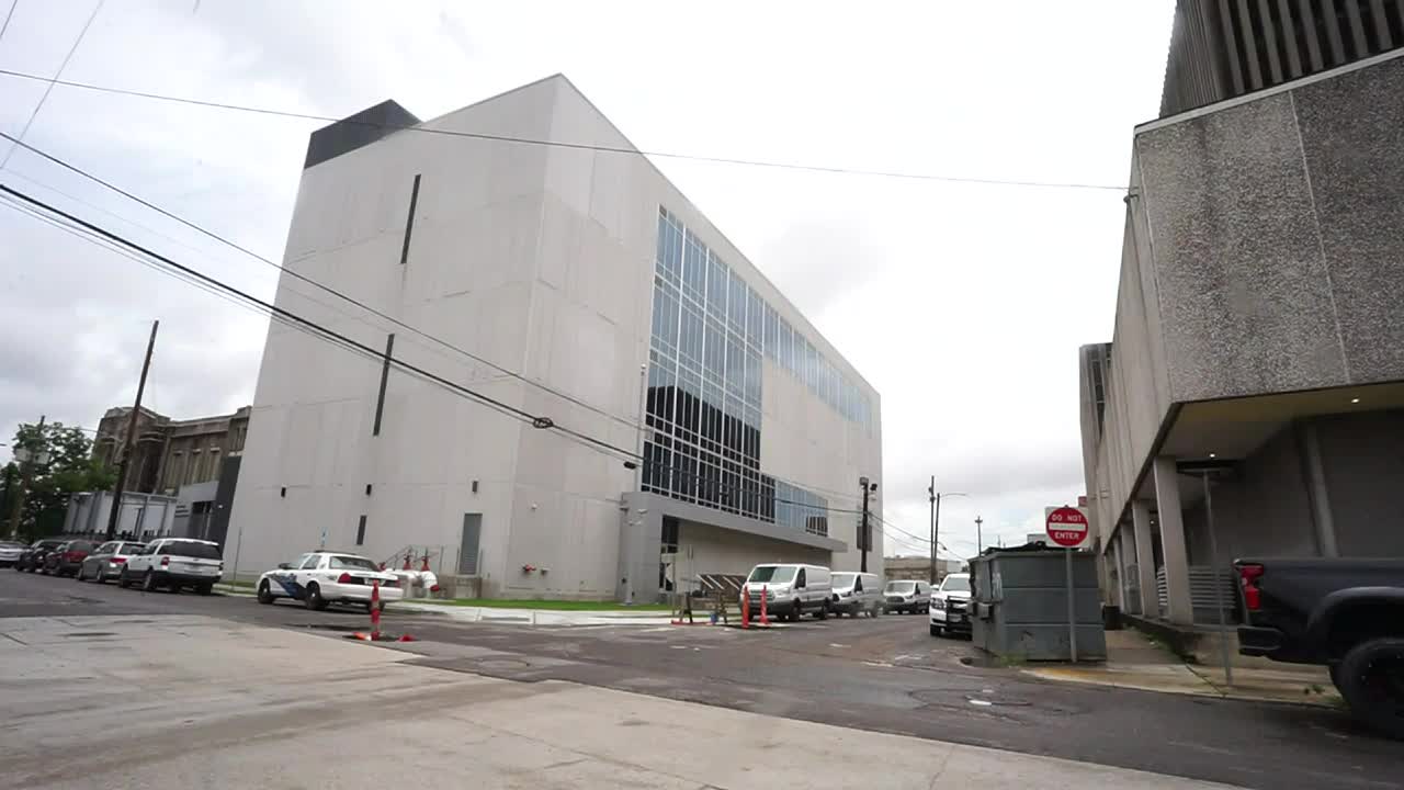 Crime Lab New Forensic Crime Lab Opens, Could Help With DNA Testing
