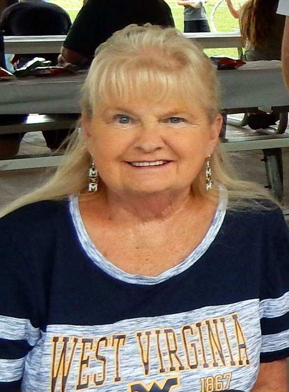 Sharon Richards's Instagram, Twitter & Facebook on IDCrawl