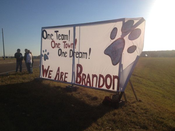 One Dream One Team One Town