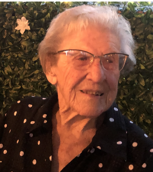 Colette Cross's Instagram, Twitter & Facebook on IDCrawl