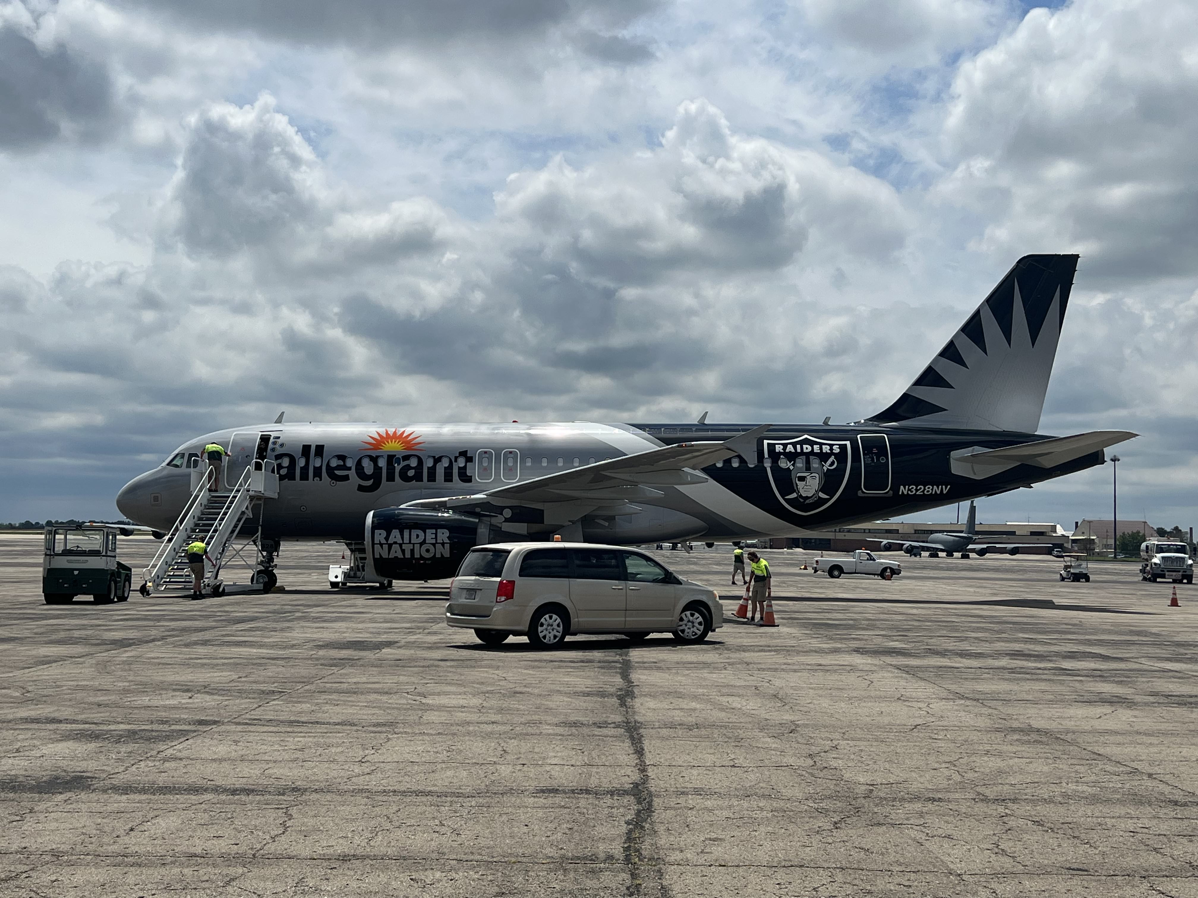 Oakland Raiders Plane