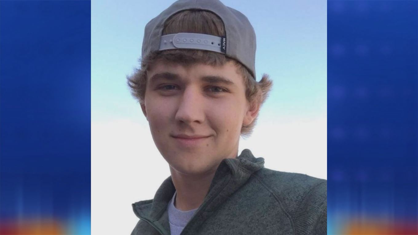 Cameron Day's Instagram, Twitter & Facebook on IDCrawl