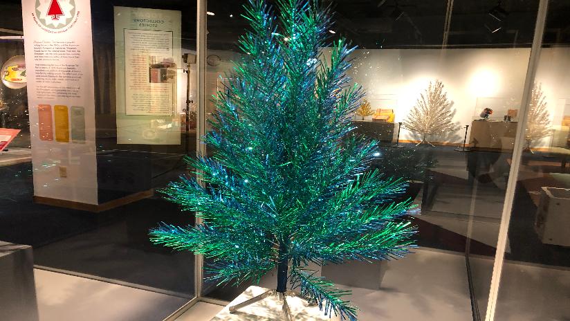 Evergleam Aluminum Christmas Tree