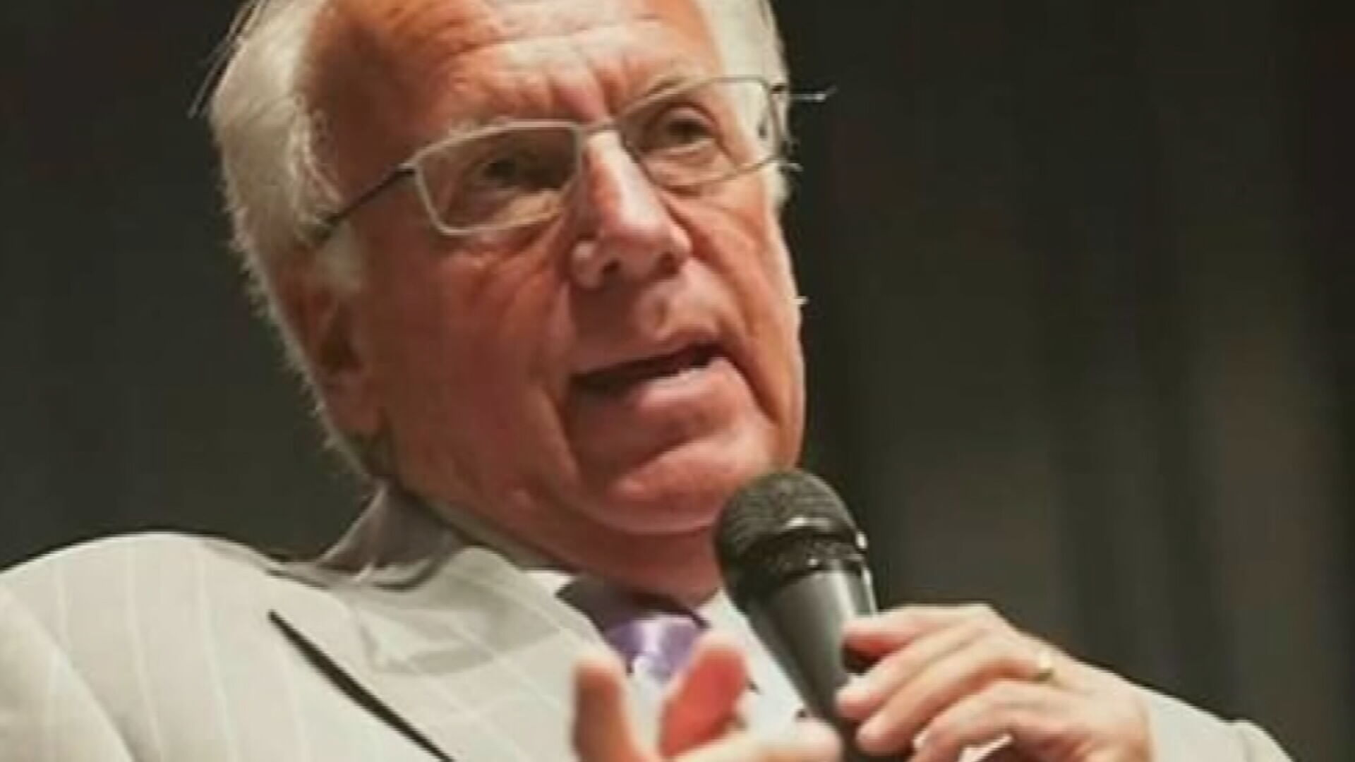 Robert Warshaw's Instagram, Twitter & Facebook on IDCrawl