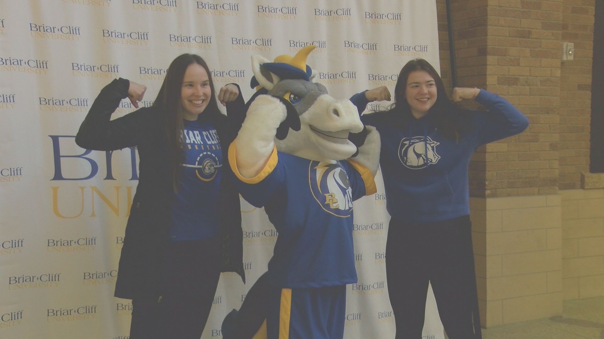 Briar Cliff University Logo