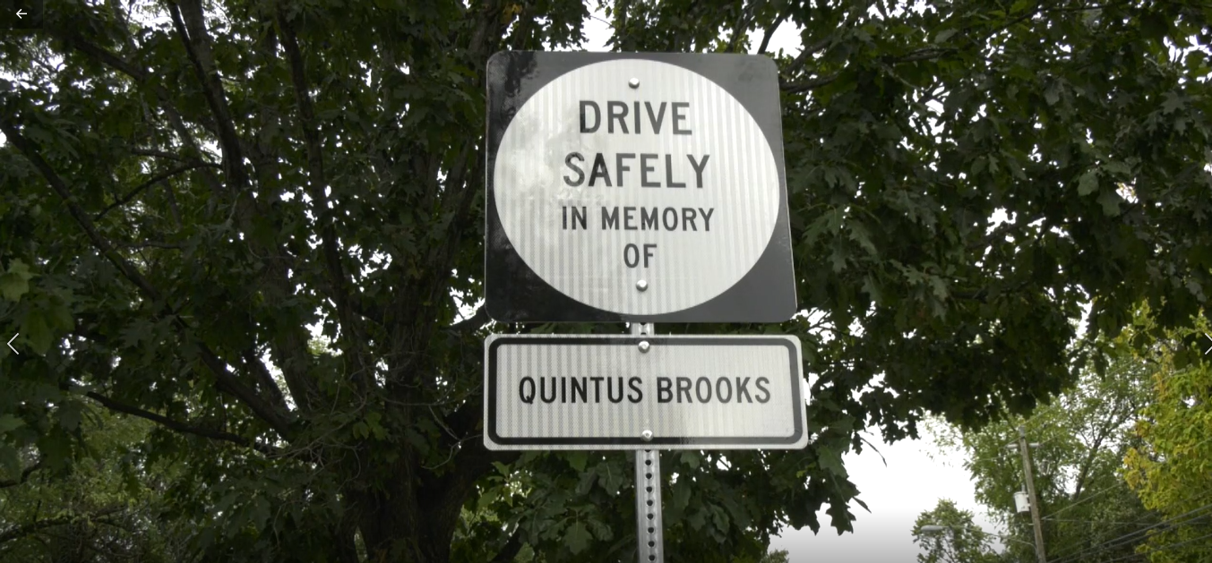 Memorial Drive Safely Signs